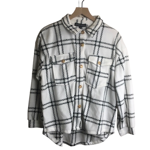 inner circle | Tops | Nwt Inner Circle Womens Flannel Plaid Button Up ...